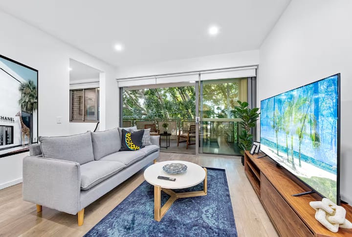 Newtown Enmore Road 2br Gem - Camperdown