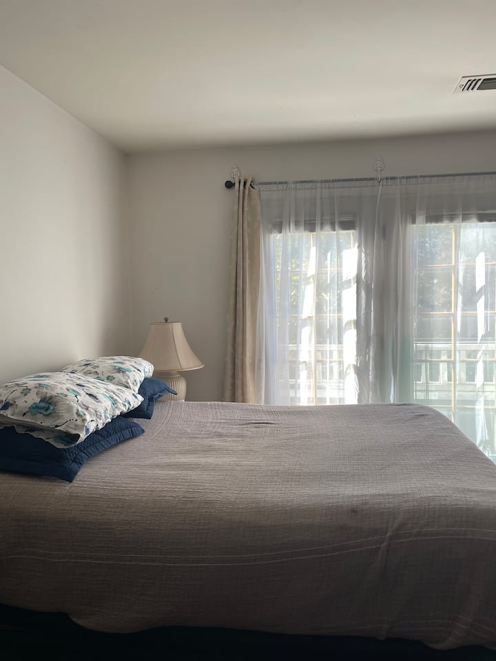 Cathys Coziness - Clifton, VA