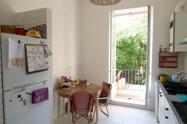 Grand Et Spacieux Appartement De 130m2, Carré D'or - Marsella