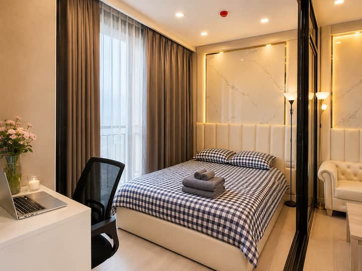 Free Pickup | Sky Pool | Wifi | Gym | Mall - Bangkok
