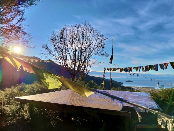 Bush Nook  An Off-grid Stay For Slowing Down - Kaiteriteri