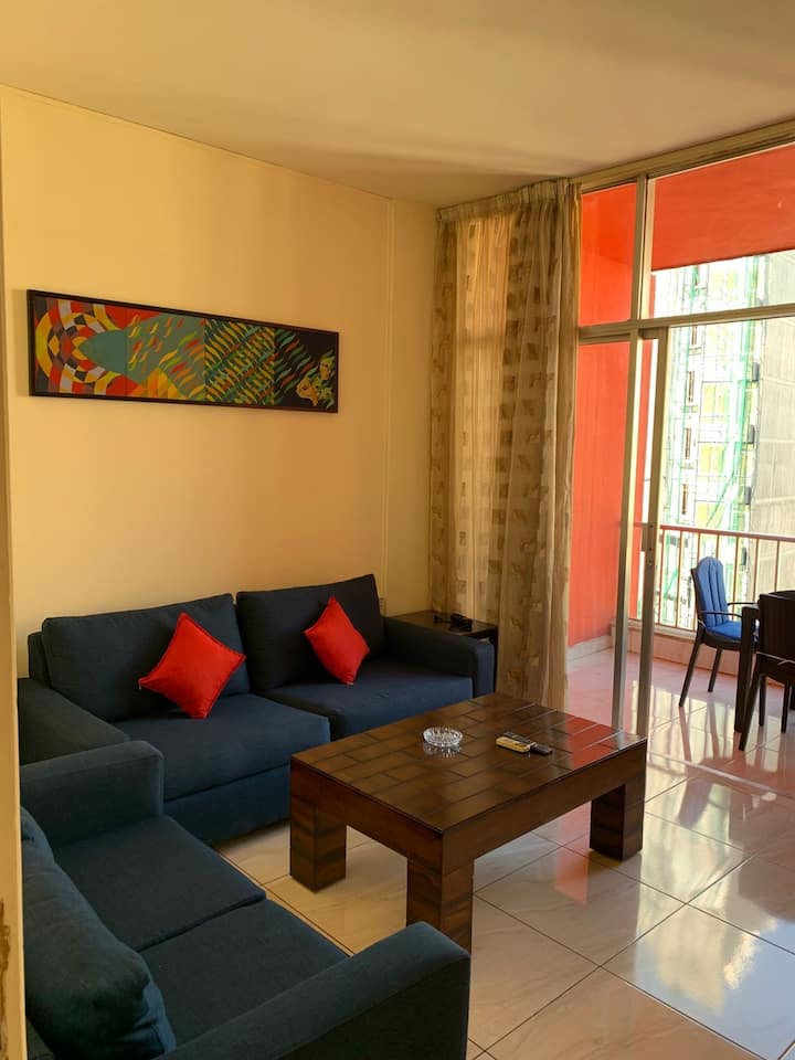 2 Bedroom Apartment With Balconies & View - Beyrouth