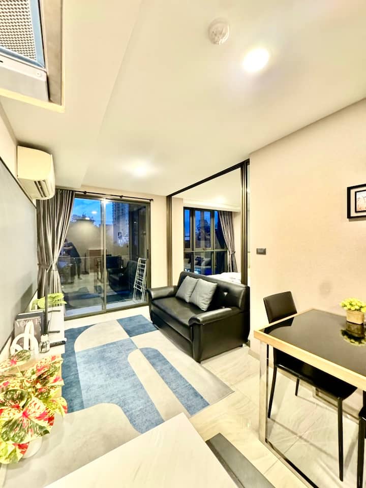 Off20%/สวนบนดาดฟ้า/asoke Center/gym-pool7min Bts - Thailand