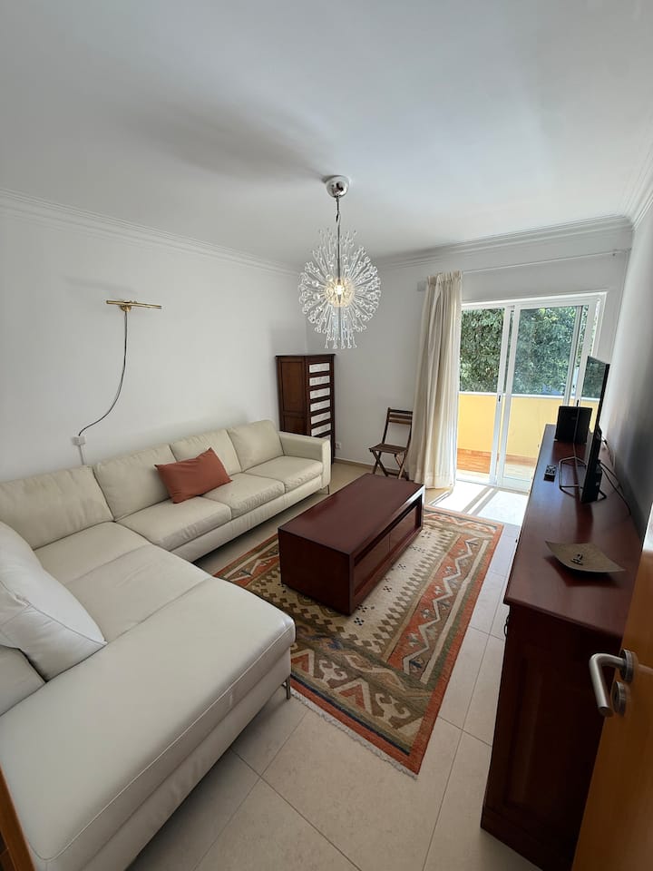 Apartamento-praia São Pedro Do Estoril - Estoril