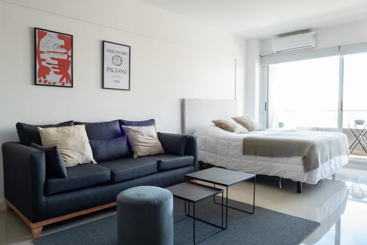Villa Crespo | Live Well In The City | Pool - San Martín, Argentina