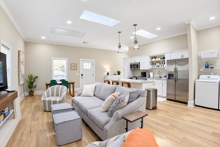 2 Bd/2ba Skylight Haven - Wrightsville Beach, NC