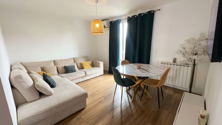 Appartement Tout Confort Climatisé à 5 Min Du Port - La Seyne-sur-Mer