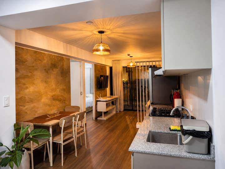 2br Apt | 1 Block From Barranco & Malecón - Perú