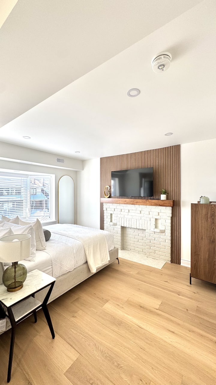 Bright & Luxurious Cozy Studio Apt - Toronto