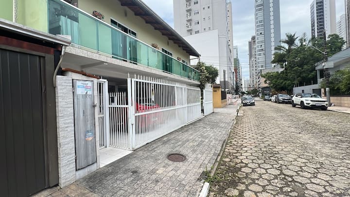 Casa No Centro De Balneário - Balneario Camboriú