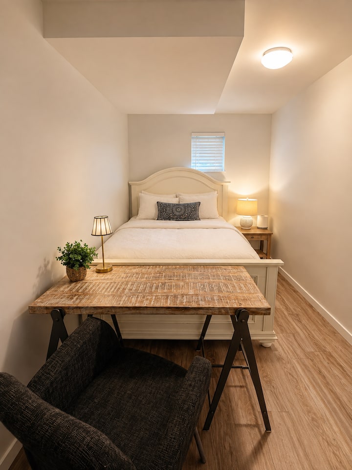 Cozy 2 Floors 3br 1bath Private Suite Downtown - Vancouver Aquarium