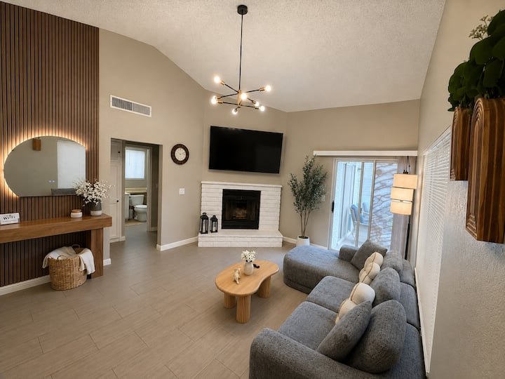 Hermosa Casa Minimalista En Henderson. - Henderson, NV