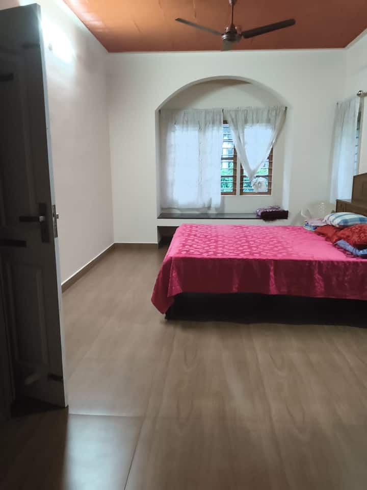 Home-stay En Route Munnar - Kothamangalam
