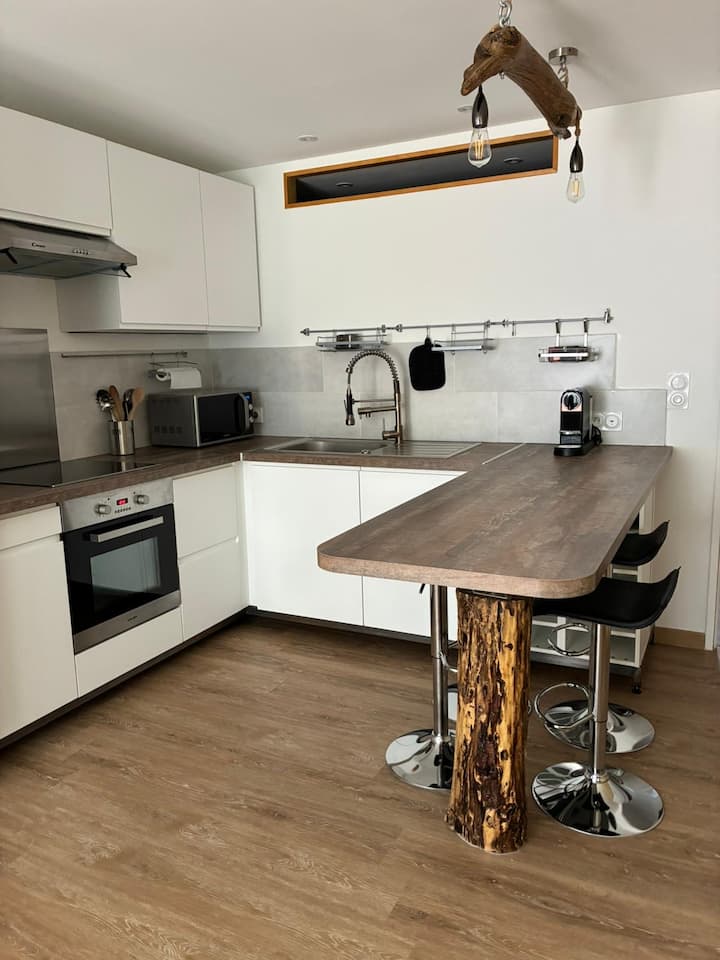 Bel Appartement Lumineux, 2 Chambres & Loggias - Balaruc-les-Bains
