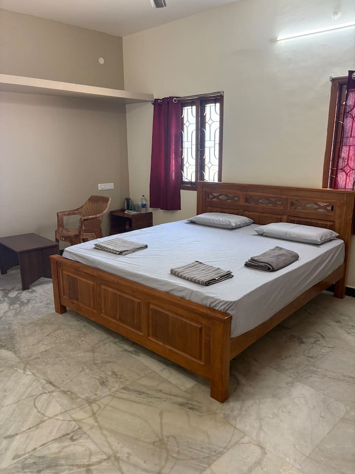 Kashmy Home Stay With Terrace - Madurai
