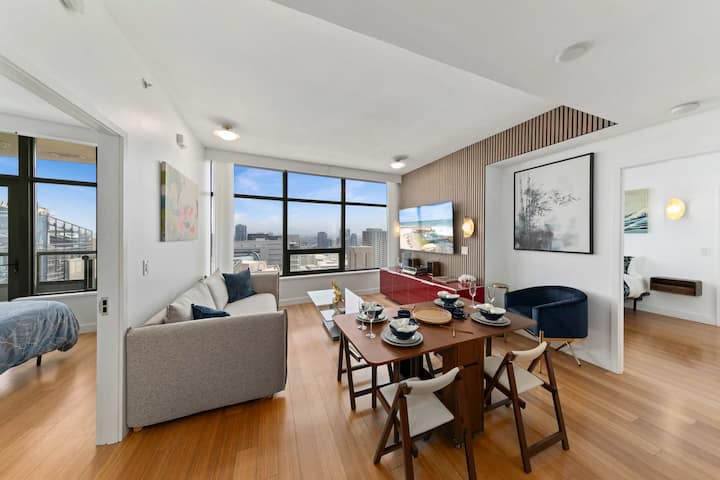 Zenzilla | Resort Amenities & Panoramic City Views - Coronado, CA