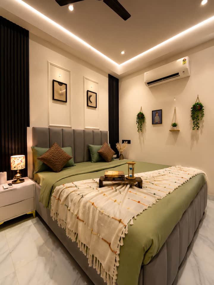 Cozy 1rk Room Near Medanta Hospital - Gurugram
