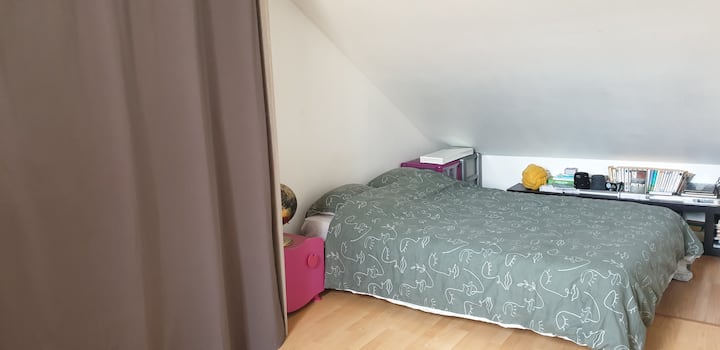 Chambre Chez L'habitant, Au Calme, Bus à 3 Mn - Le Mans