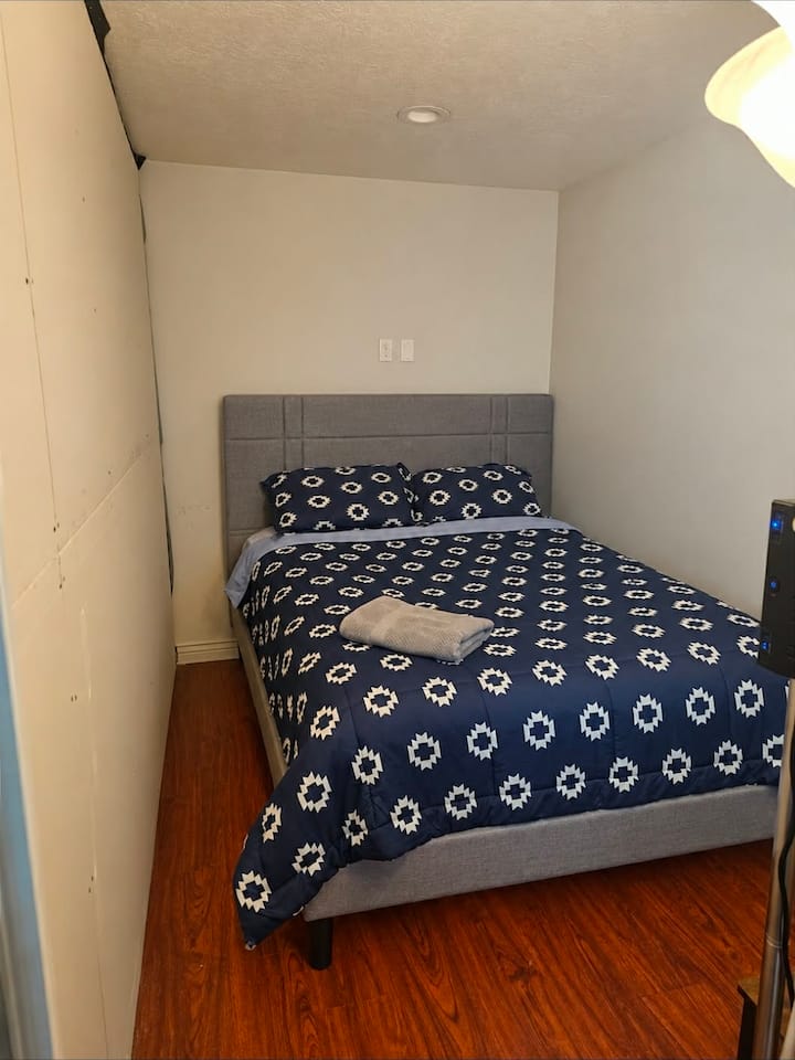 Room B - Layton, UT