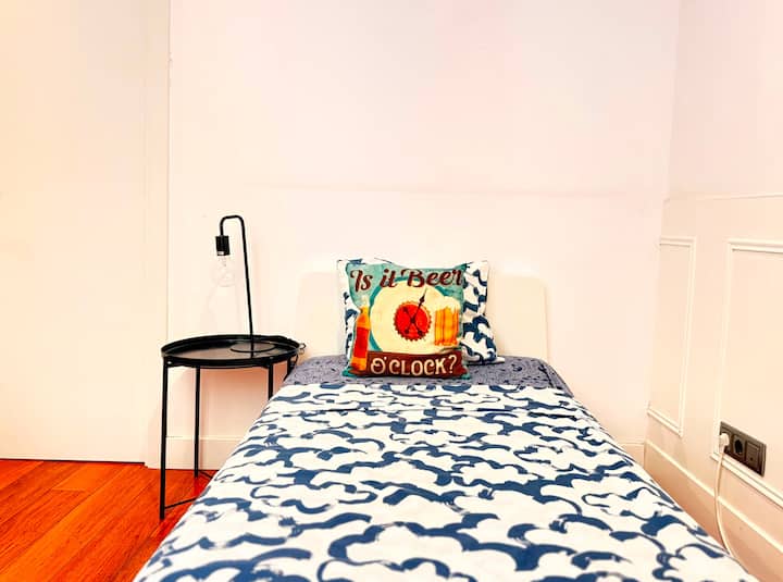 Perfect Location By Metro Barceloneta Room For 4 - Barcelona