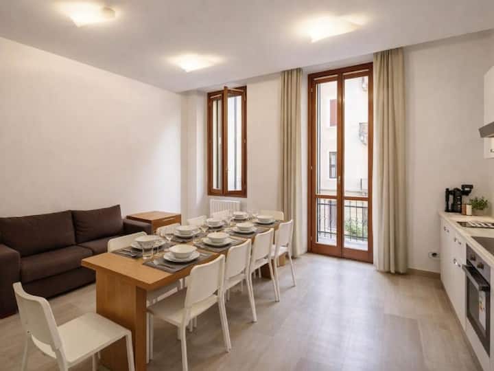 Home With Terrace - München