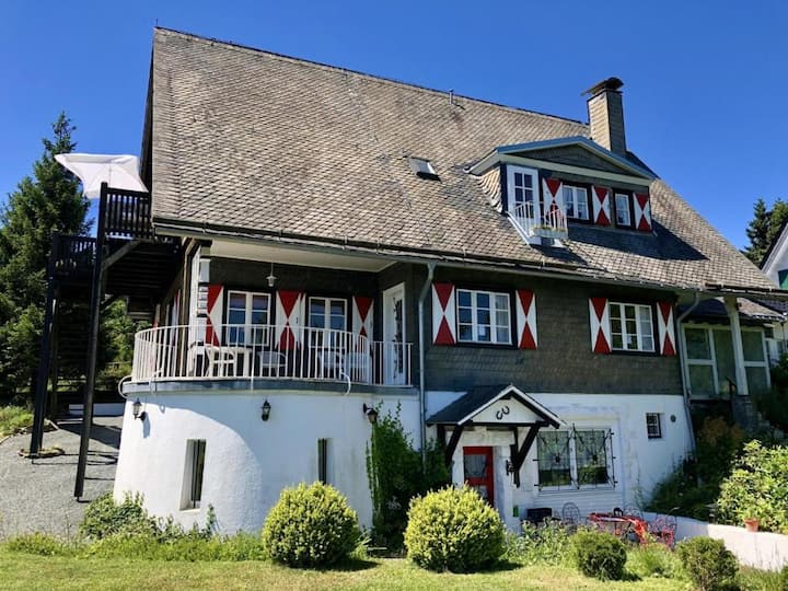 Haus Schneekappe 100qm In Bester Fernblicklage - Winterberg