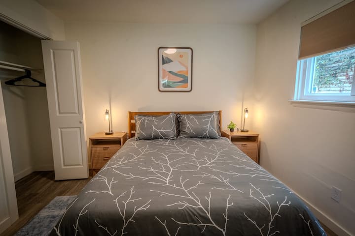 Stay Roanoke | Cozy 1br Near Hospital, Downtown - Roanoke, VA