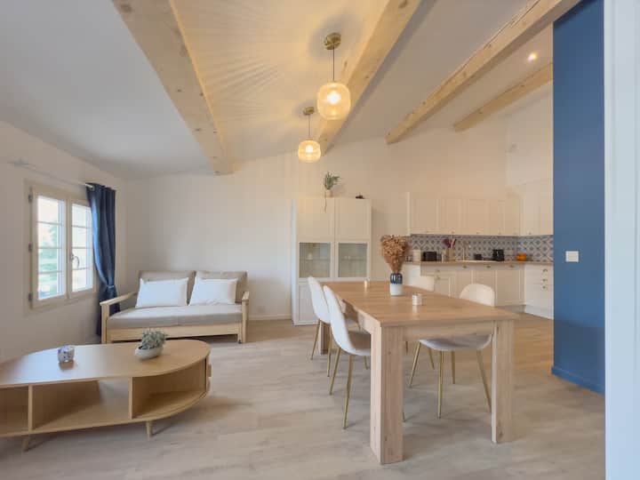 Logis Du Rocher : T3 "Grec" Climatisé Centre-ville - La Garde