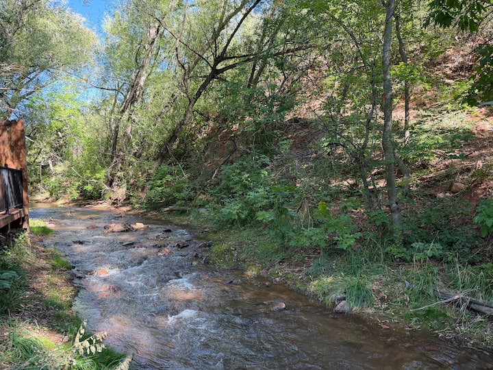 New! Creekside* Downtown Manitou 2 Br/2 Ba*hot Tub - Manitou Springs, CO