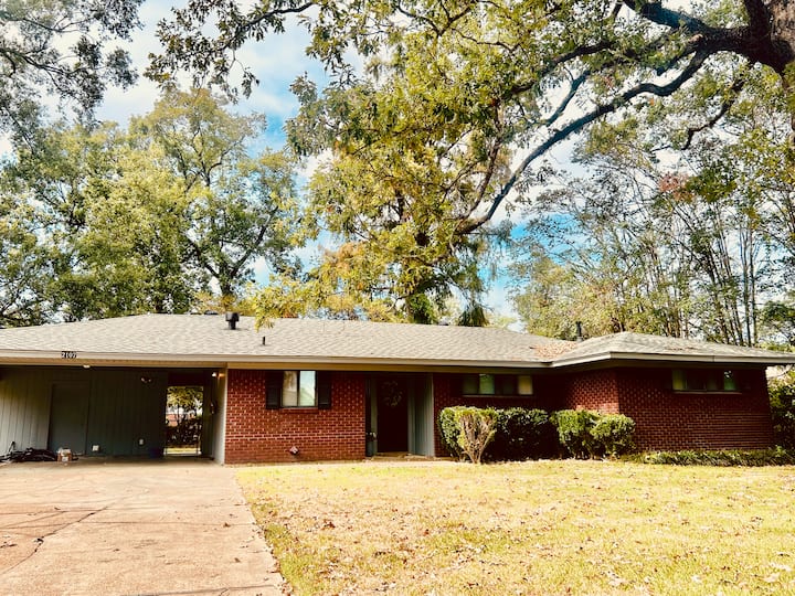 Cotton Cottage - Monroe, LA