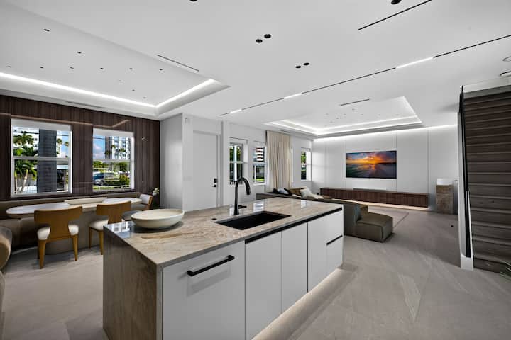 Designer River District Townhouse - Fort Myers, FL