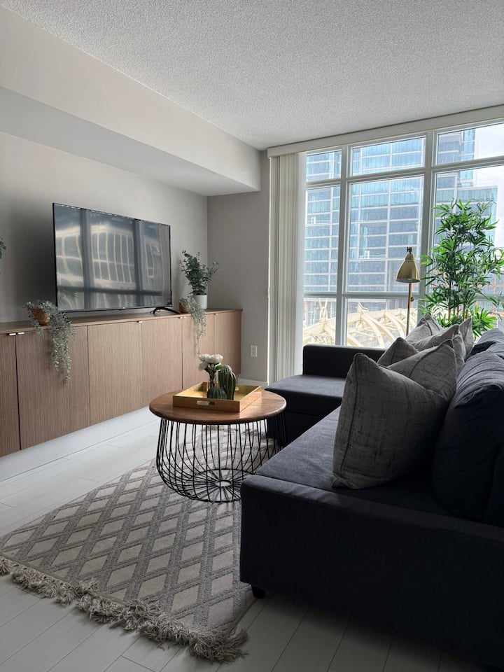 Stay Steps From Torontos Icons + 1 Free Parking - Torontó