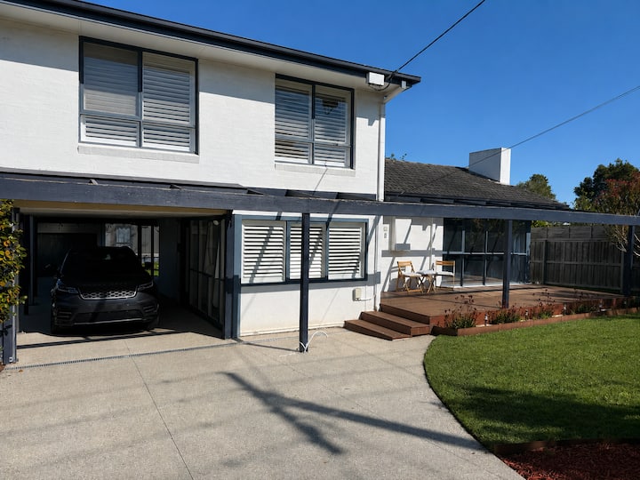 4 Bed, 2.5 Bath Mornington Escape - Mornington