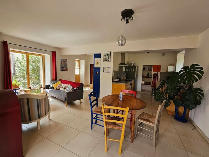 Logement Entier : Hébergement - Séné, France - Séné