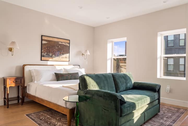 Newbury St Luxury Charming Studio Back Bay #6 - Boston, MA