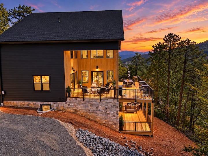 9br Slopeside Retreat | Theater + Gym + Hot Tub - Harrisonburg, VA