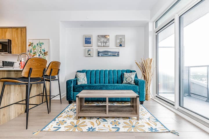 Elegant High-rise Living In Kitchener Core - Kitchener