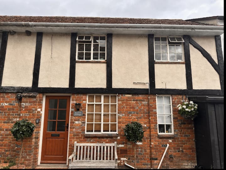 Benbow Cottage At Hambleden Lock - Henley-on-Thames
