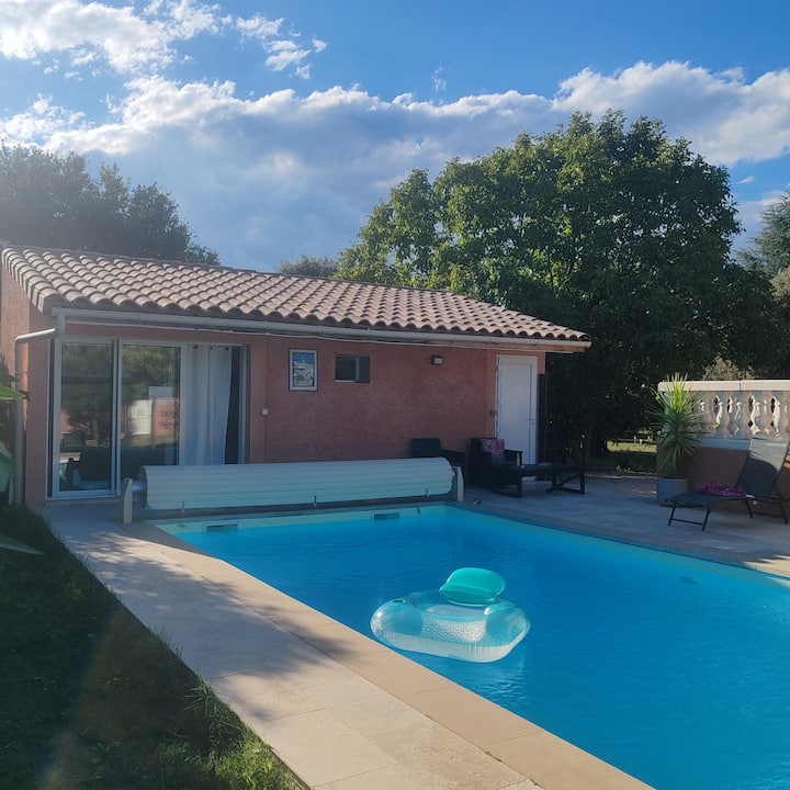 Studio 15 M² Indépendant - Pont-Saint-Esprit