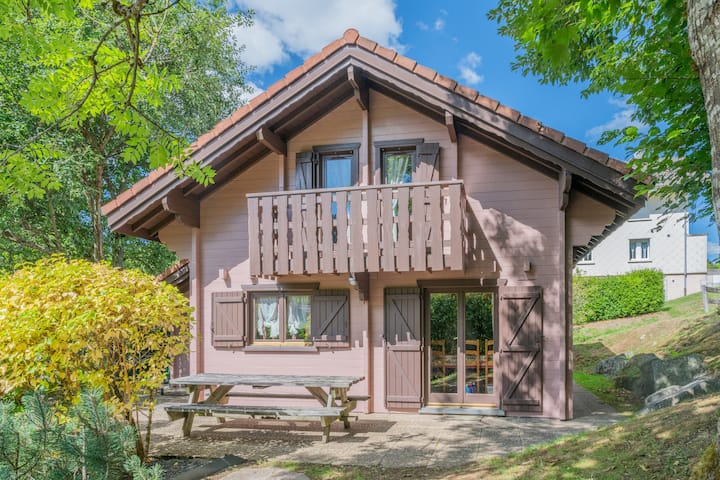 Chalet Le Clos Des Sapins, Typique Et Cosy - La Bresse