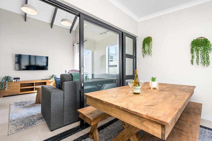Cosy 2br Langebaan Wildflower | Beach Access - Langebaan