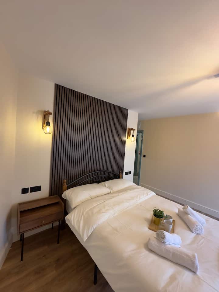 Modern En-suite Room In Palmers Green #4 - Cockfosters