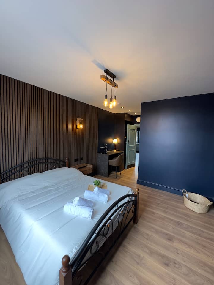 Modern En-suite Room In Palmers Green #8 - Enfield