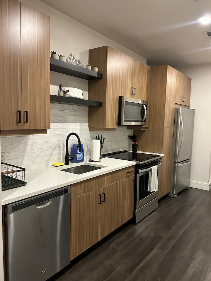 Luxury Apartment In Midtown|6 Mins From Mb Stadium - Atlanta