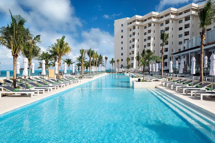 Departamento Remodelado En La Mejor Playa Cancún - Cancún