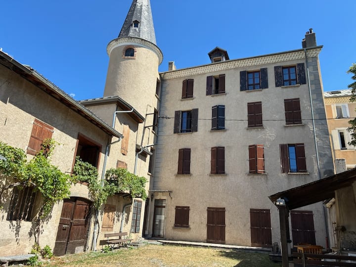 Appartement Triplex
Centre Ville Embrun - Les Orres