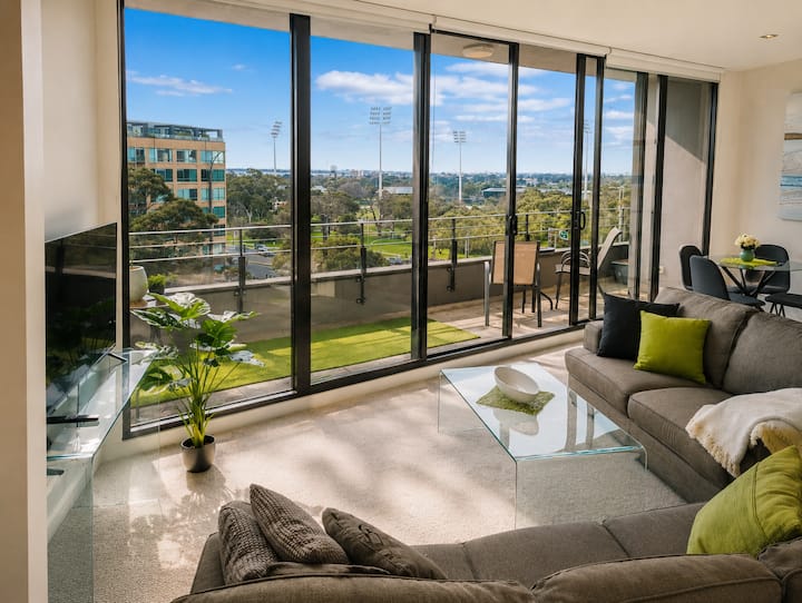 Urban St Kilda | Parking  Balcony  Longer Stays - Melbourne