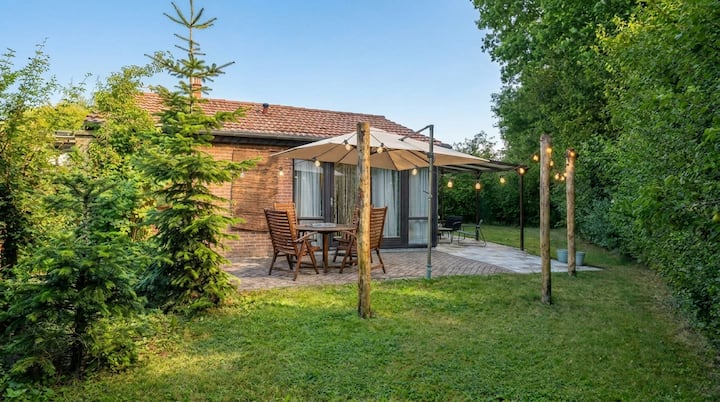 Omheind Huisje Met Ruime Tuin En Overdekt Terras - Heerhugowaard