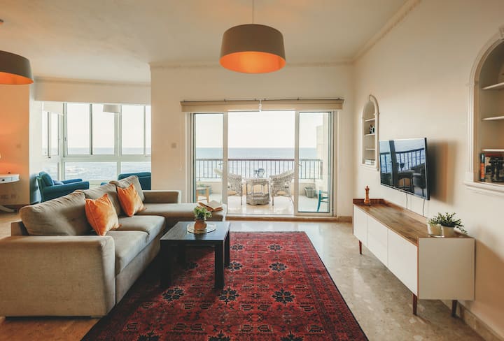 Rokna Suites | Seafront | Center - Malta