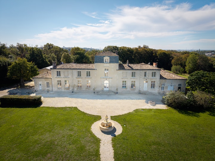 Château Dans Le Bordelais - Bordeaux